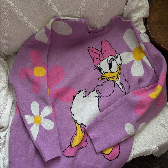 Disney | Sweaters | Disney Lavender Sweater With Daisy Duck Design ...